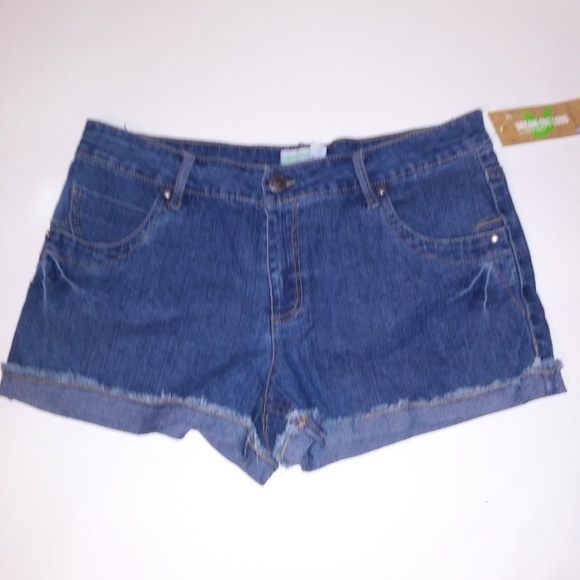 Selena Gomez Dream Out Loud | Shorts | Selena Gomez Dream Out Loud ...